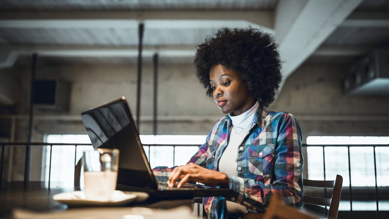 Bullish vs Bearish: Defined & Explained with Examples | SoFi