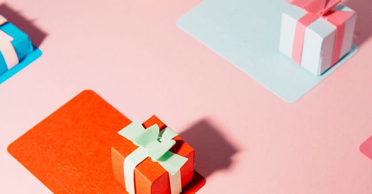 How to Maximize (and Not Lose) Gift Cards | SoFi