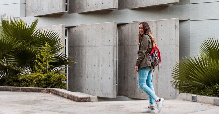 7 Ways to Thrive as a Commuter Student | SoFi